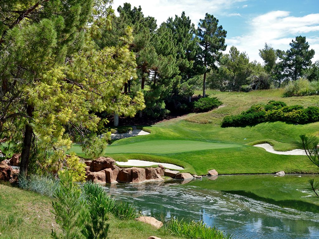 Photographs | GolfCourseGurus