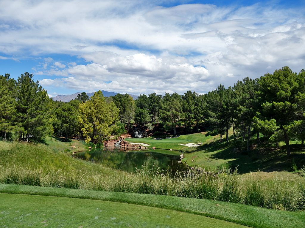 Photographs | GolfCourseGurus