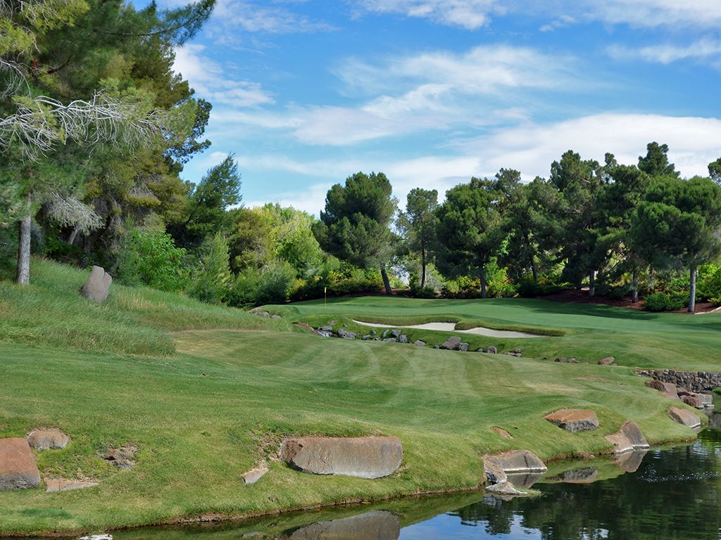 Photographs | GolfCourseGurus