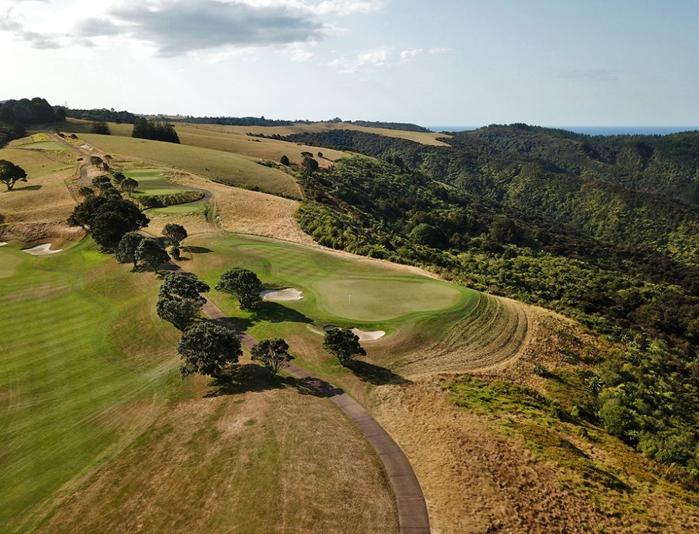 Kauri Cliffs Golf Course (Matauri Bay, Northland) | GolfCourseGurus