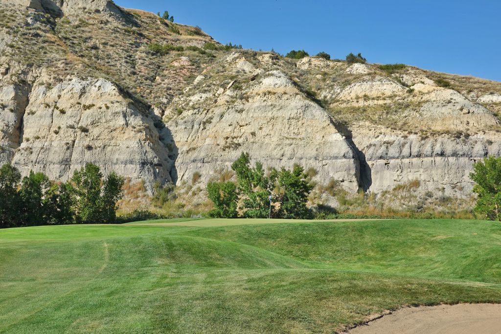 Bully Pulpit Golf Course (Medora, North Dakota) | GolfCourseGurus