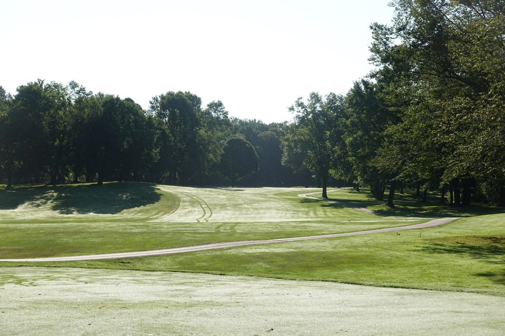 Photographs | GolfCourseGurus