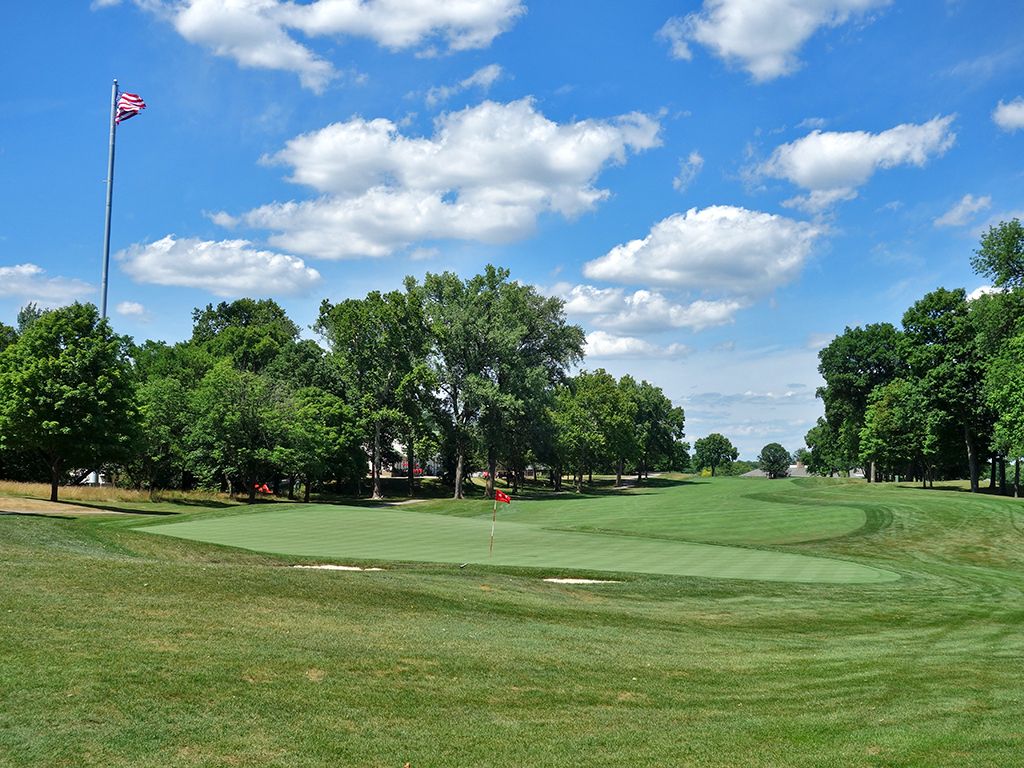 Photographs | GolfCourseGurus