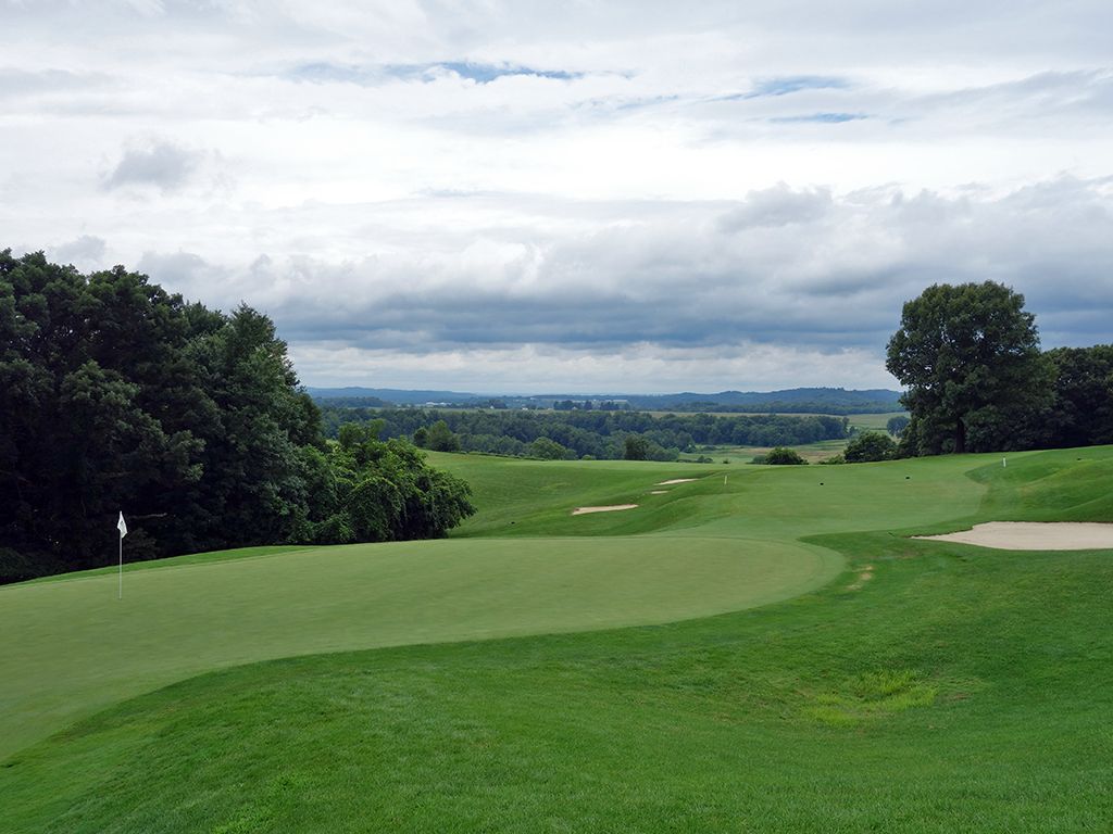 Photographs | GolfCourseGurus