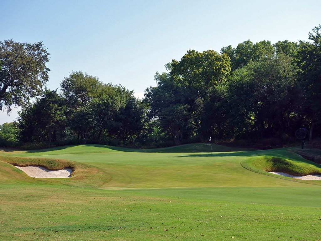 Photographs | GolfCourseGurus