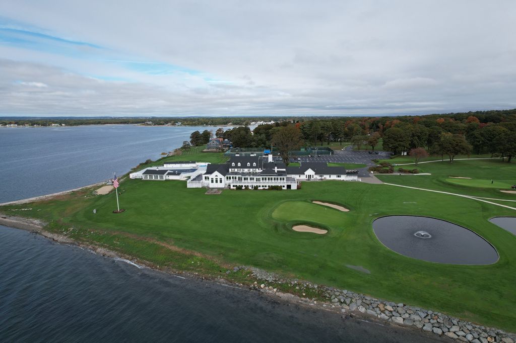 Photographs | GolfCourseGurus