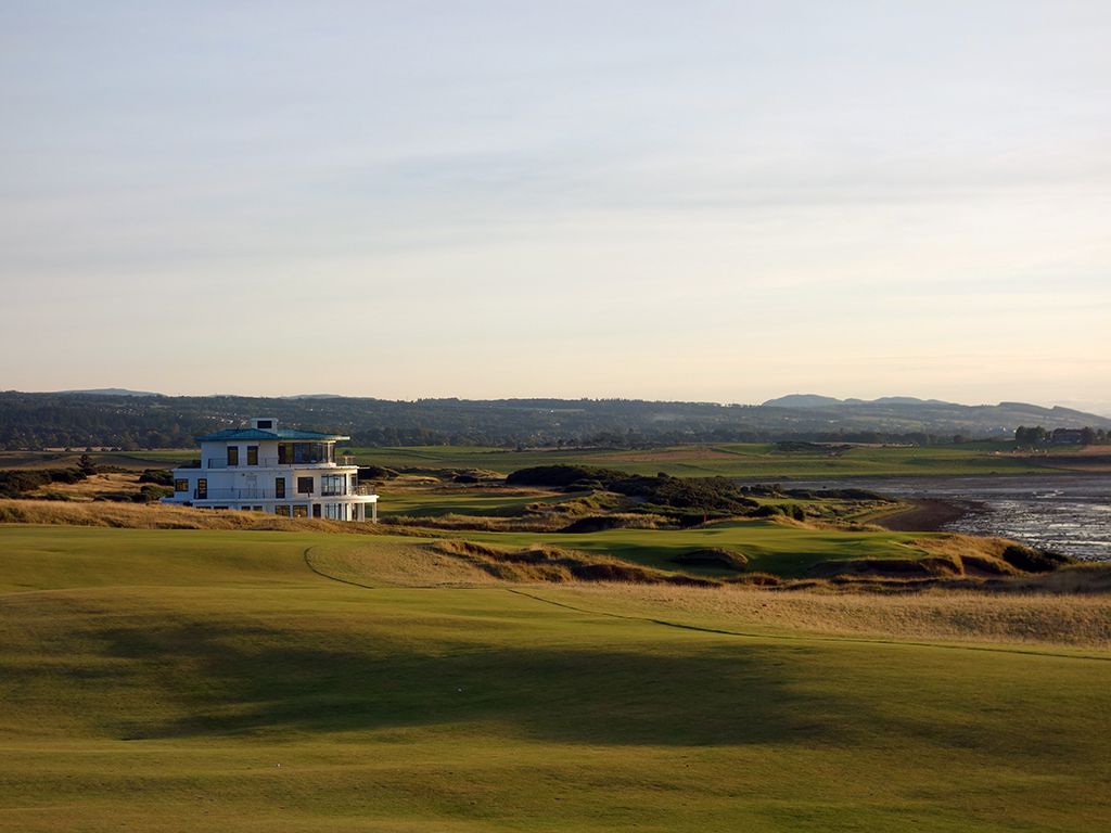 Castle Stuart Golf Links (Inverness, Scotland) | GolfCourseGurus