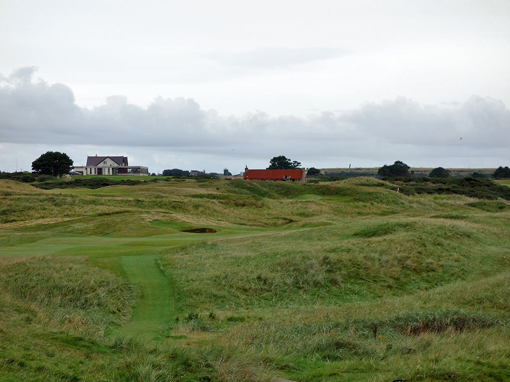 Royal Aberdeen Golf Club (Aberdeen, Scotland) | GolfCourseGurus