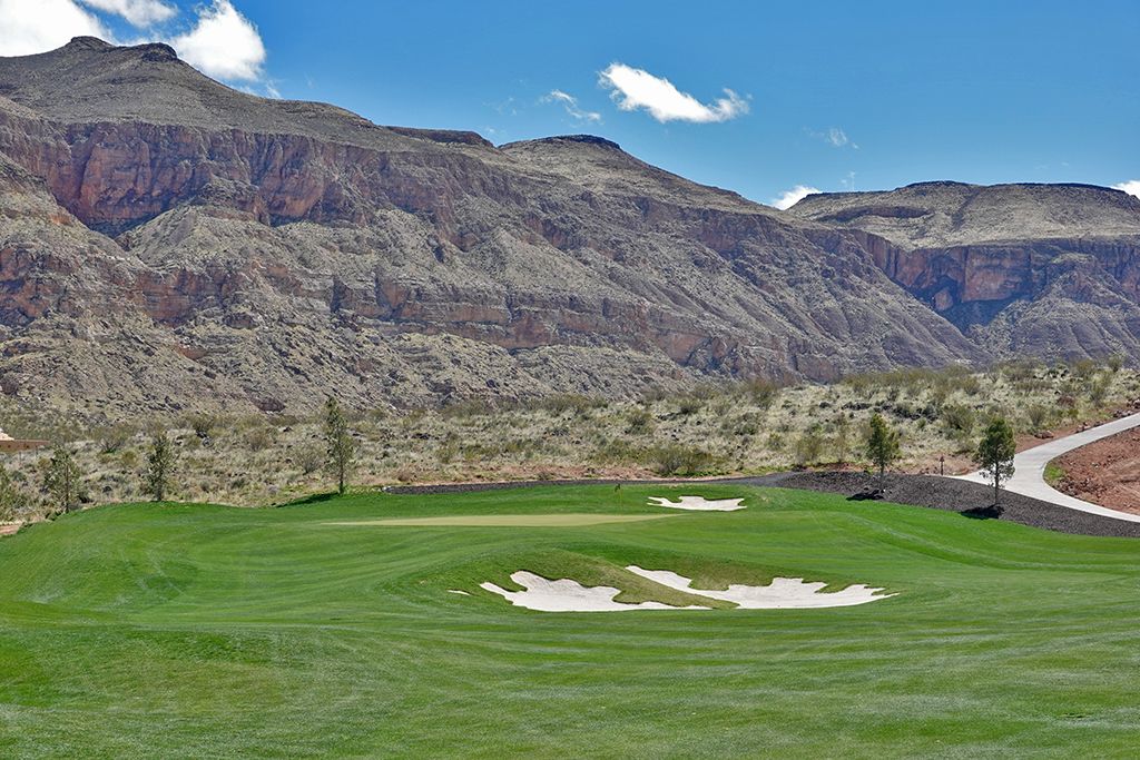 Photographs | GolfCourseGurus