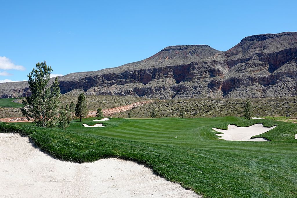 Photographs | GolfCourseGurus