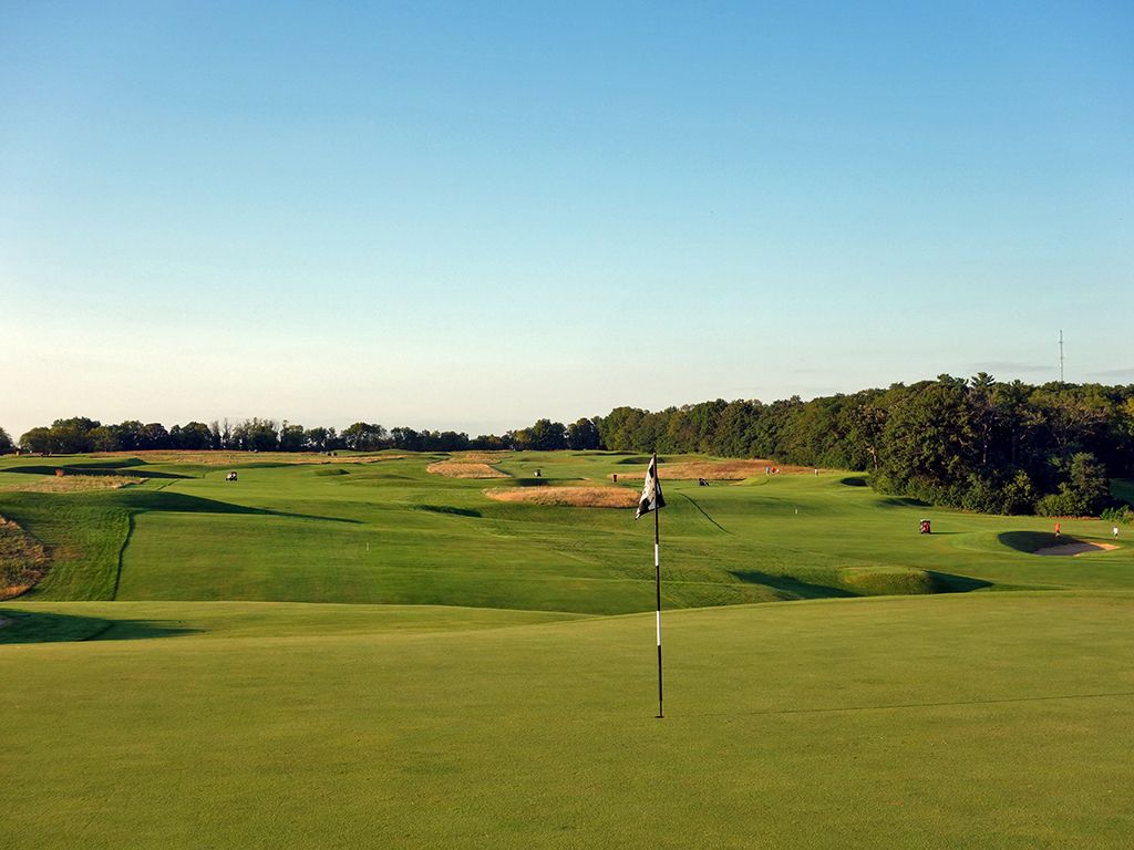 Photographs | GolfCourseGurus