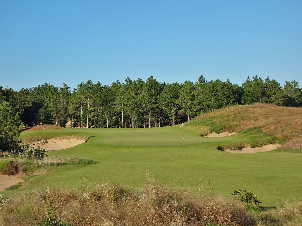 Photographs | GolfCourseGurus