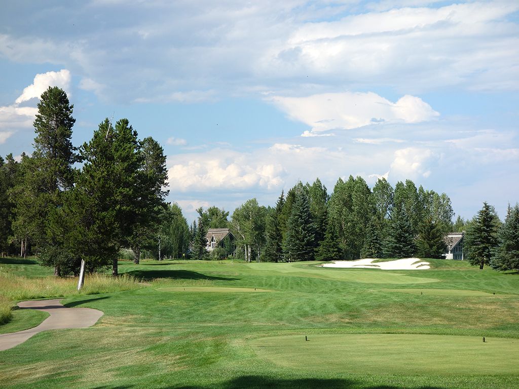 Photographs | GolfCourseGurus