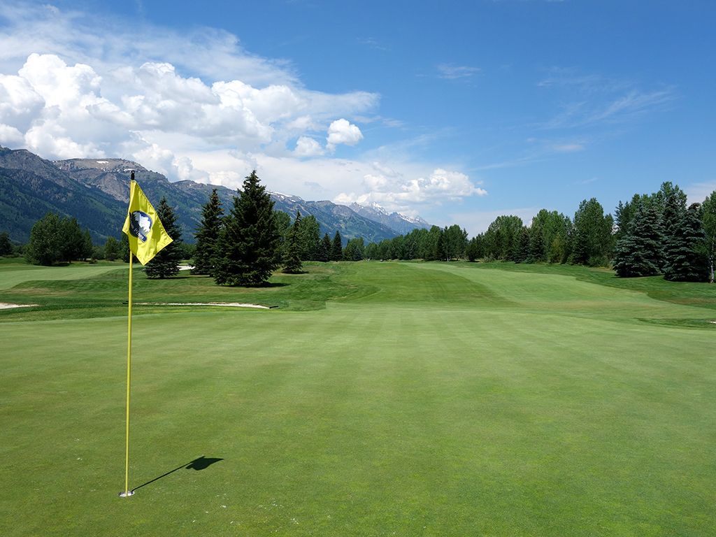 Photographs | GolfCourseGurus