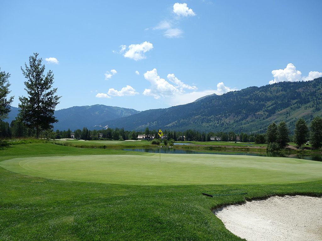 Photographs | GolfCourseGurus