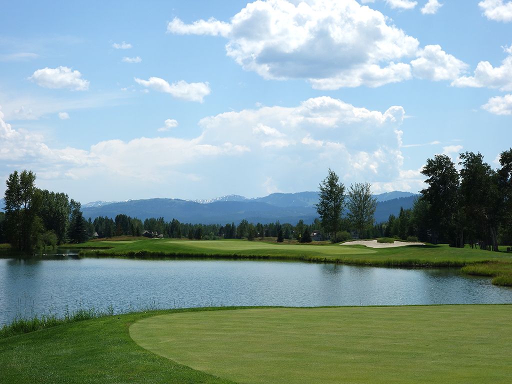 Photographs | GolfCourseGurus
