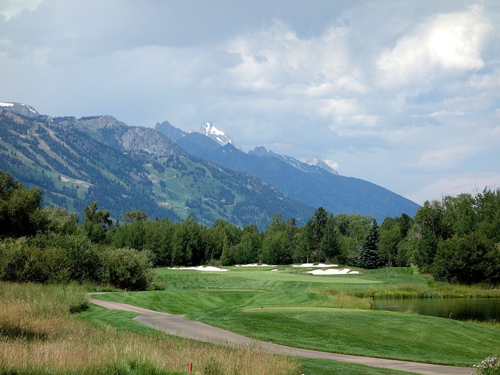 Photographs | GolfCourseGurus